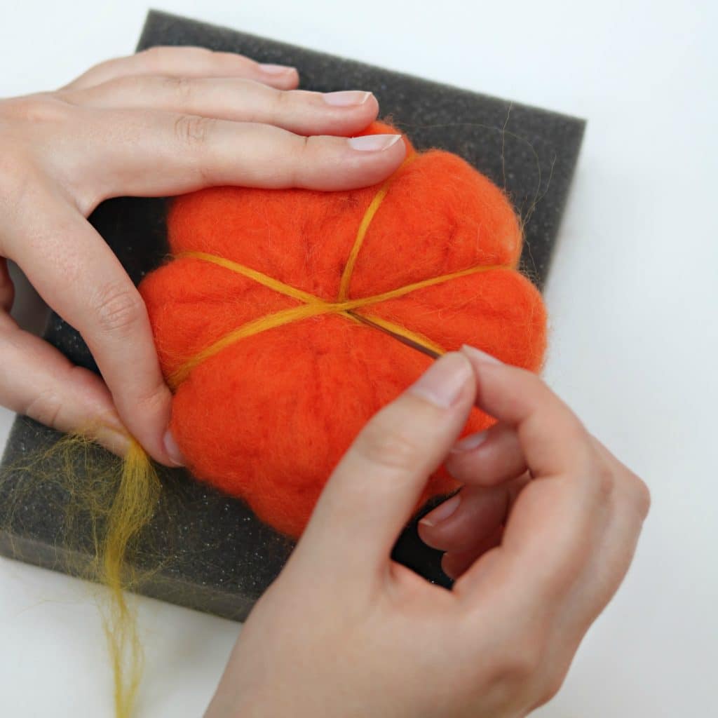 Needle Felted Pumpkin Pattern Tutorial, Craft Pattern For Beginners ...